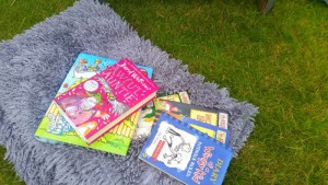 Activities for Kids - 8 Totally Free fun outdoor ideas - U me and the kids